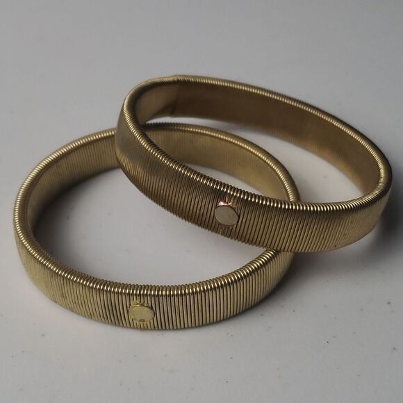 Jewelry | Vintagestretchygoldplatedsleeve Garters | Poshmark